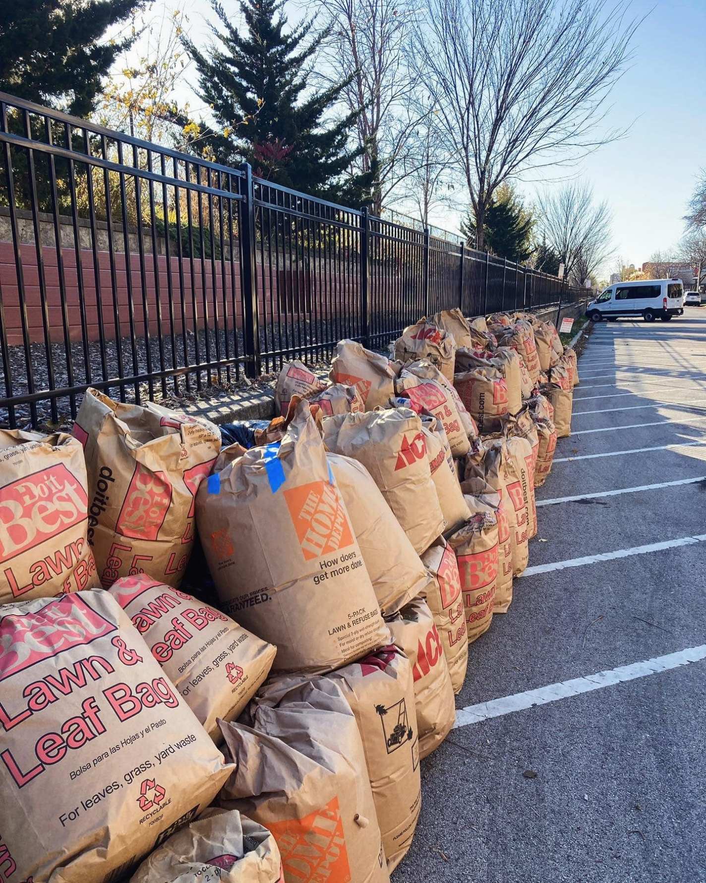 RAVENSWOOD NEIGHBORS ASSOCIATION