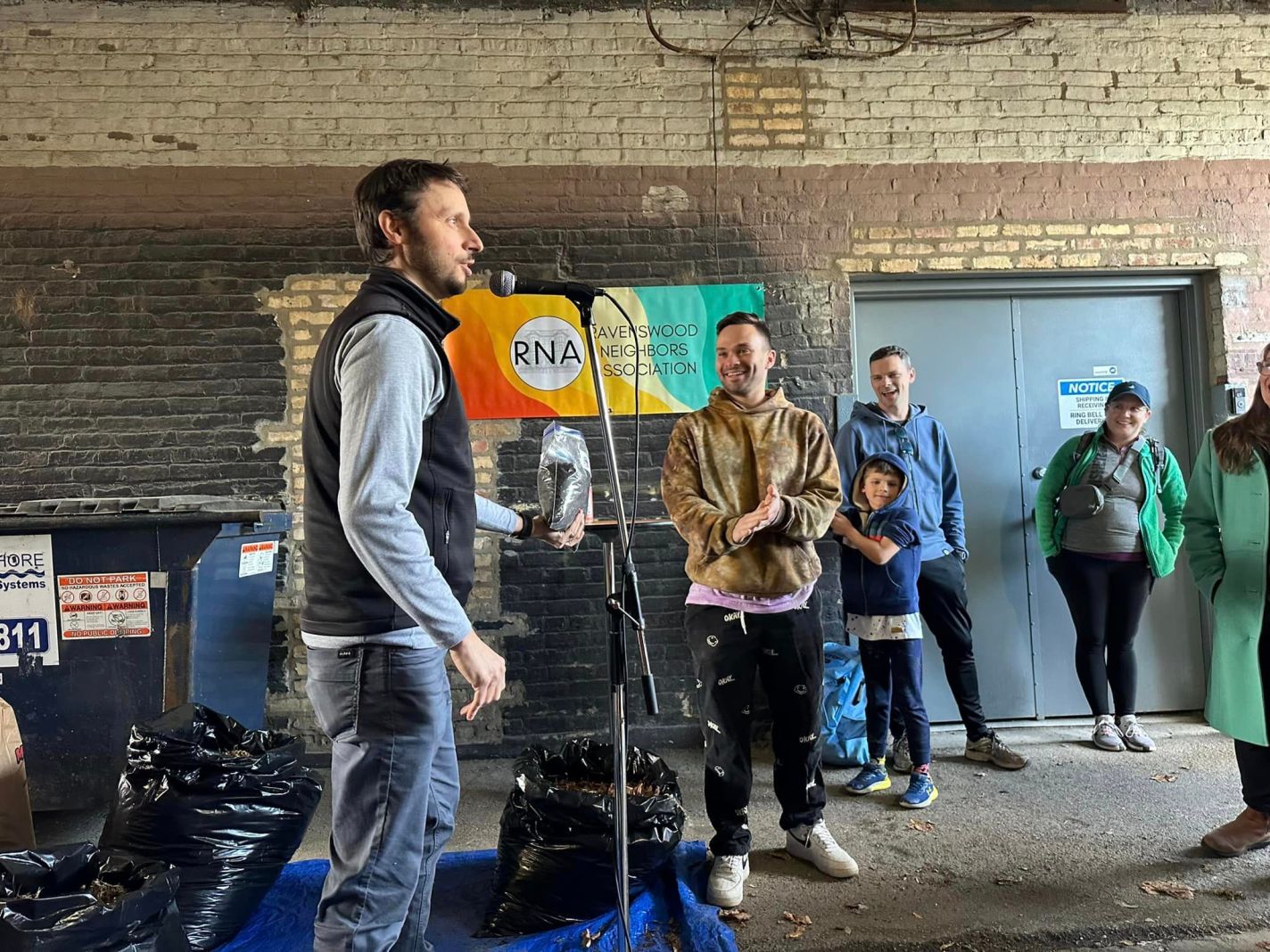 RAVENSWOOD NEIGHBORS ASSOCIATION